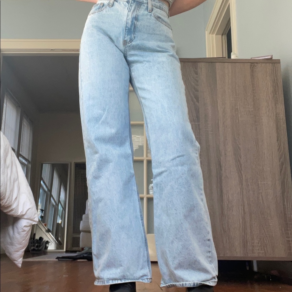 Light Wash Flare Jeans - Gem